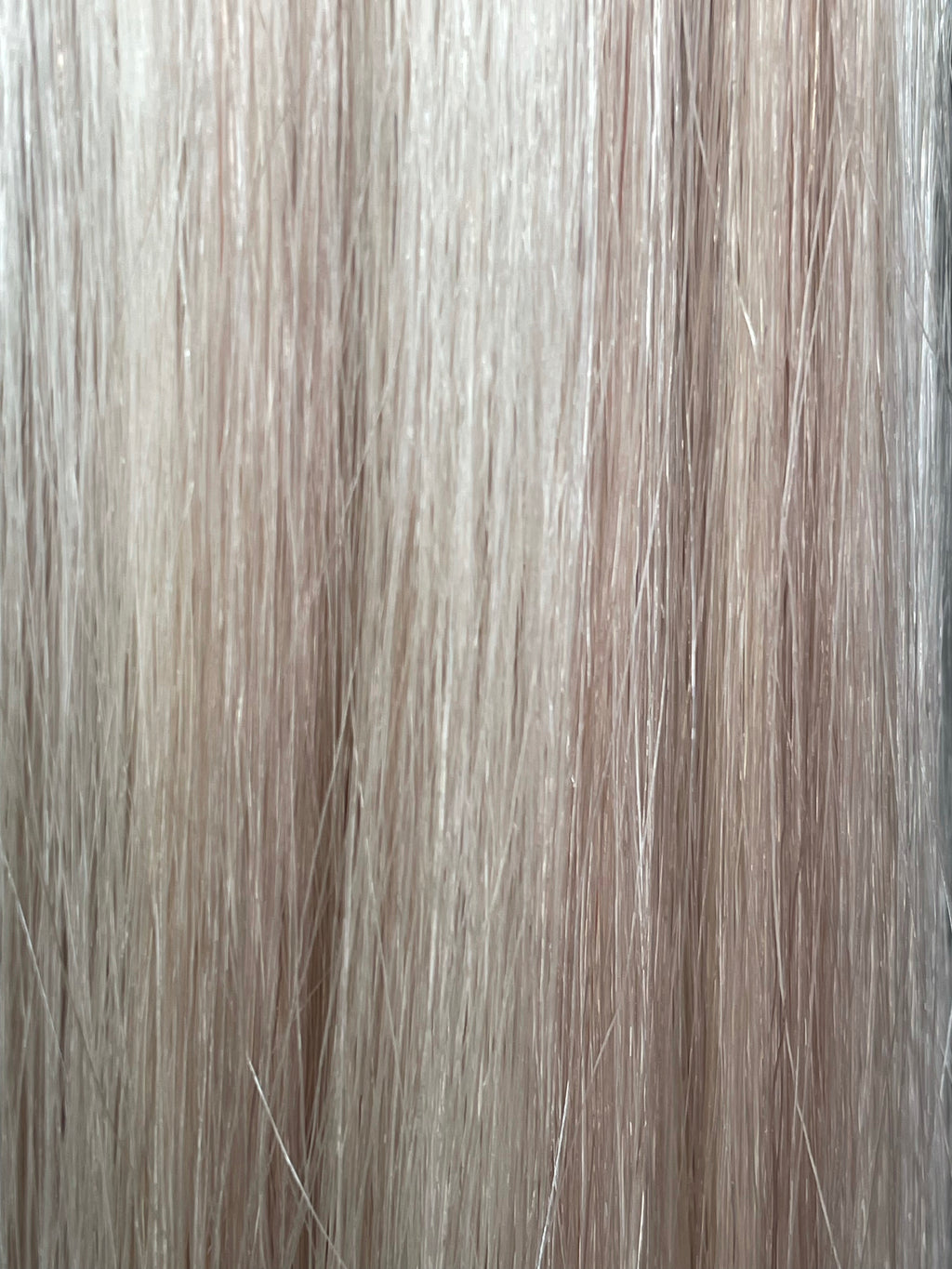 XO Original Bombshell. Cool tone blonde with lowlights. – hellodarlingxo