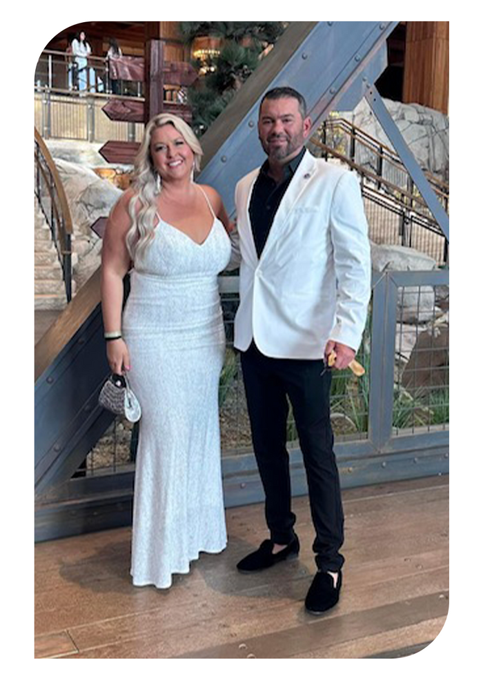 About Us – hellodarlingxo